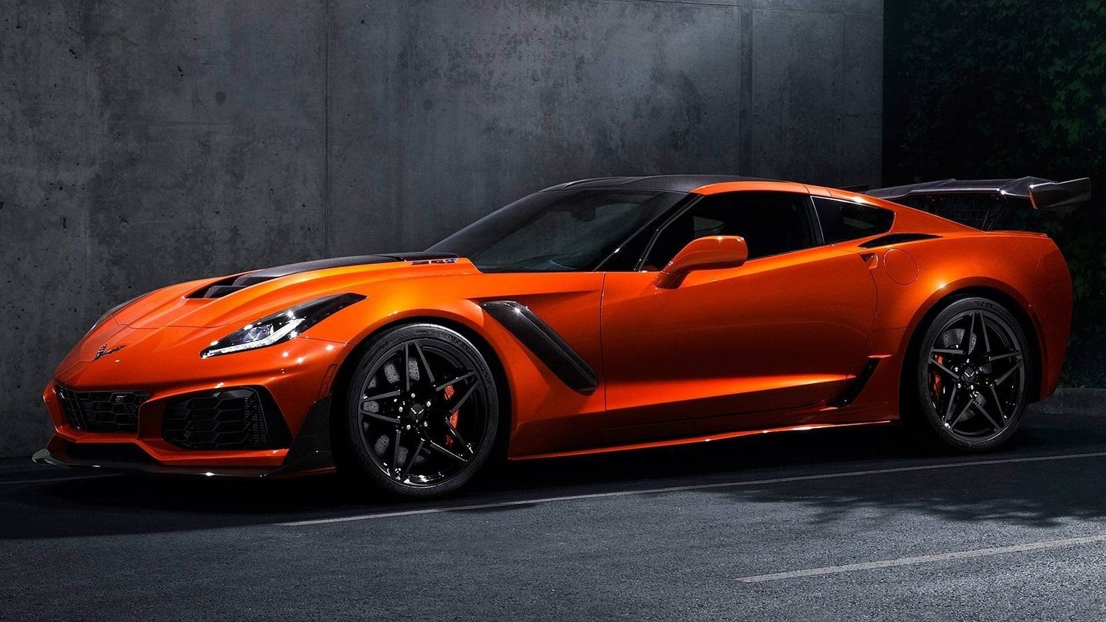 First 2019 ZR1 Sells at Auction for Close to a Million! | Ls1tech