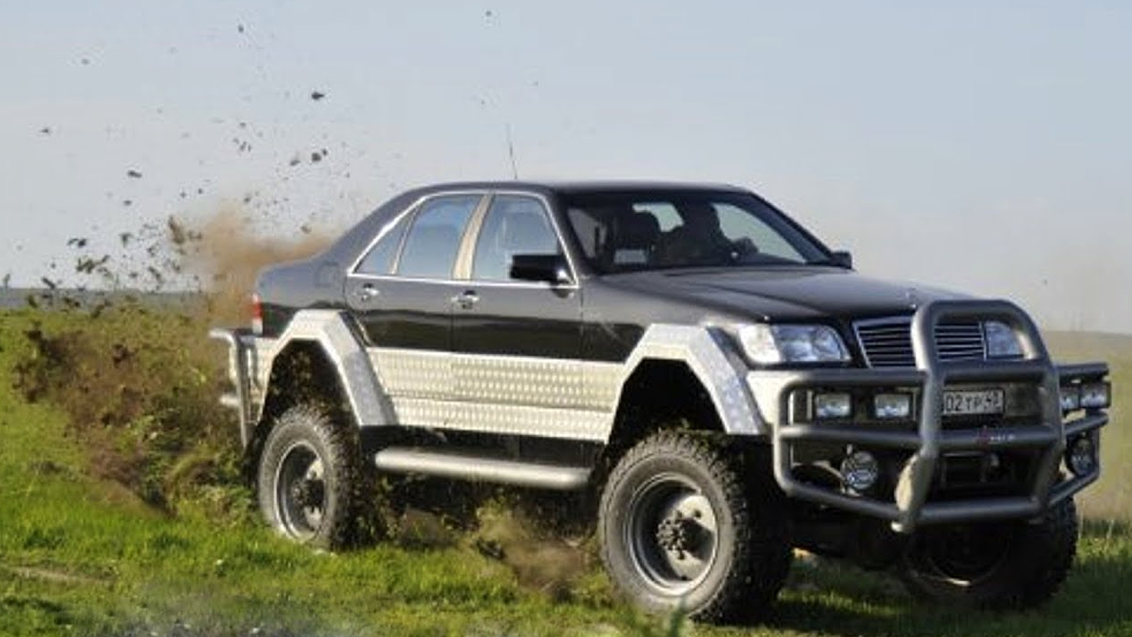 5 Gnarly Mercedes Off Roading Builds | Mbworld