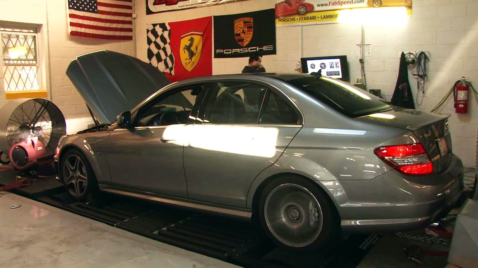 7 Mods You Need to Upgrade Your AMG C63 With | Mbworld