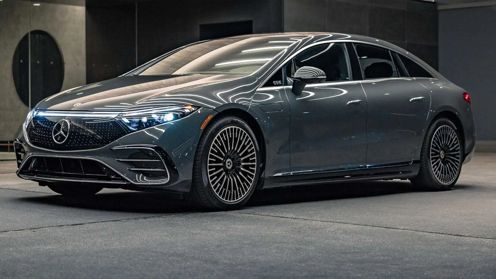 Mercedes EQS Reportedly Has Highest Depreciation Rate of Any New Vehicle | Mbworld