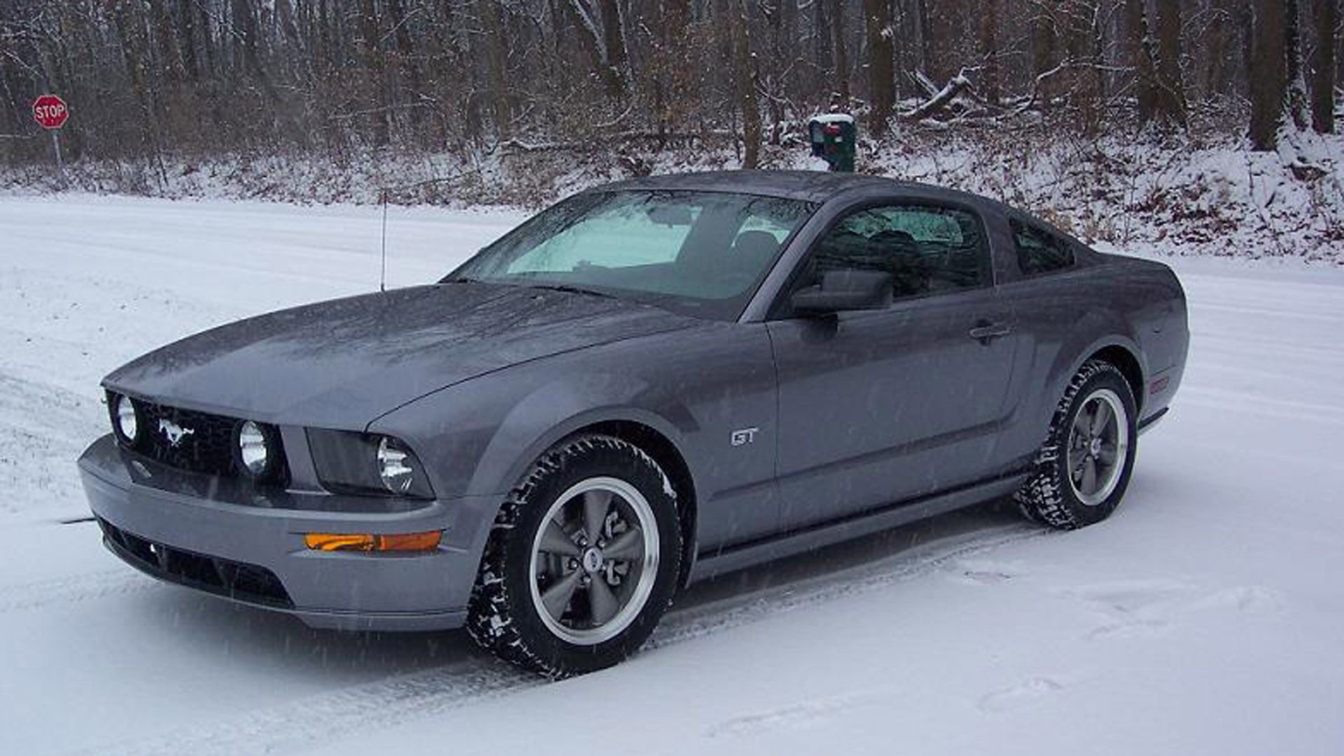 Ford Mustang V6 and Mustang GT 1994-2014: Winter Driving | Mustangforums