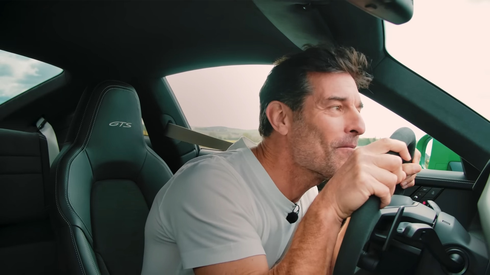 New Hybrid Porsche 911 Carrera GTS Drag Races Outgoing Model | Rennlist