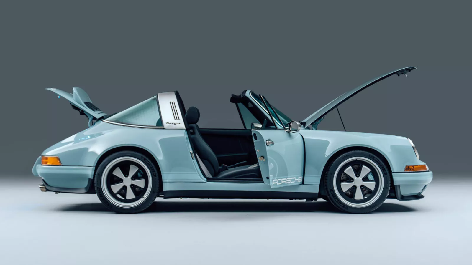 Theon Design Unveils Breathtaking 964 Targa Restomod Creation | Rennlist
