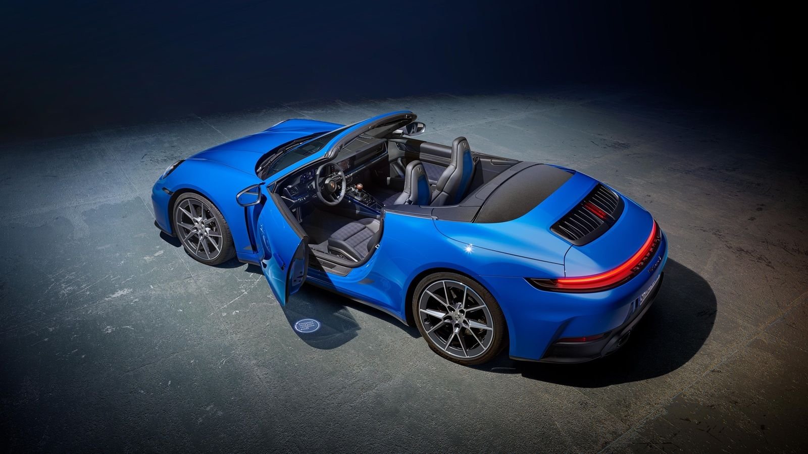 10 Best and Worst Values in the 2025 Porsche 911 Lineup | Rennlist