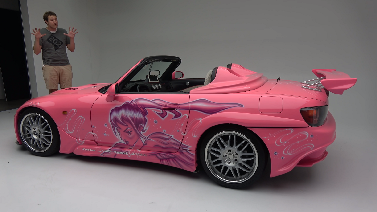 Doug DeMuro Gives Suki's S2000 a Thorough Review | S2ki