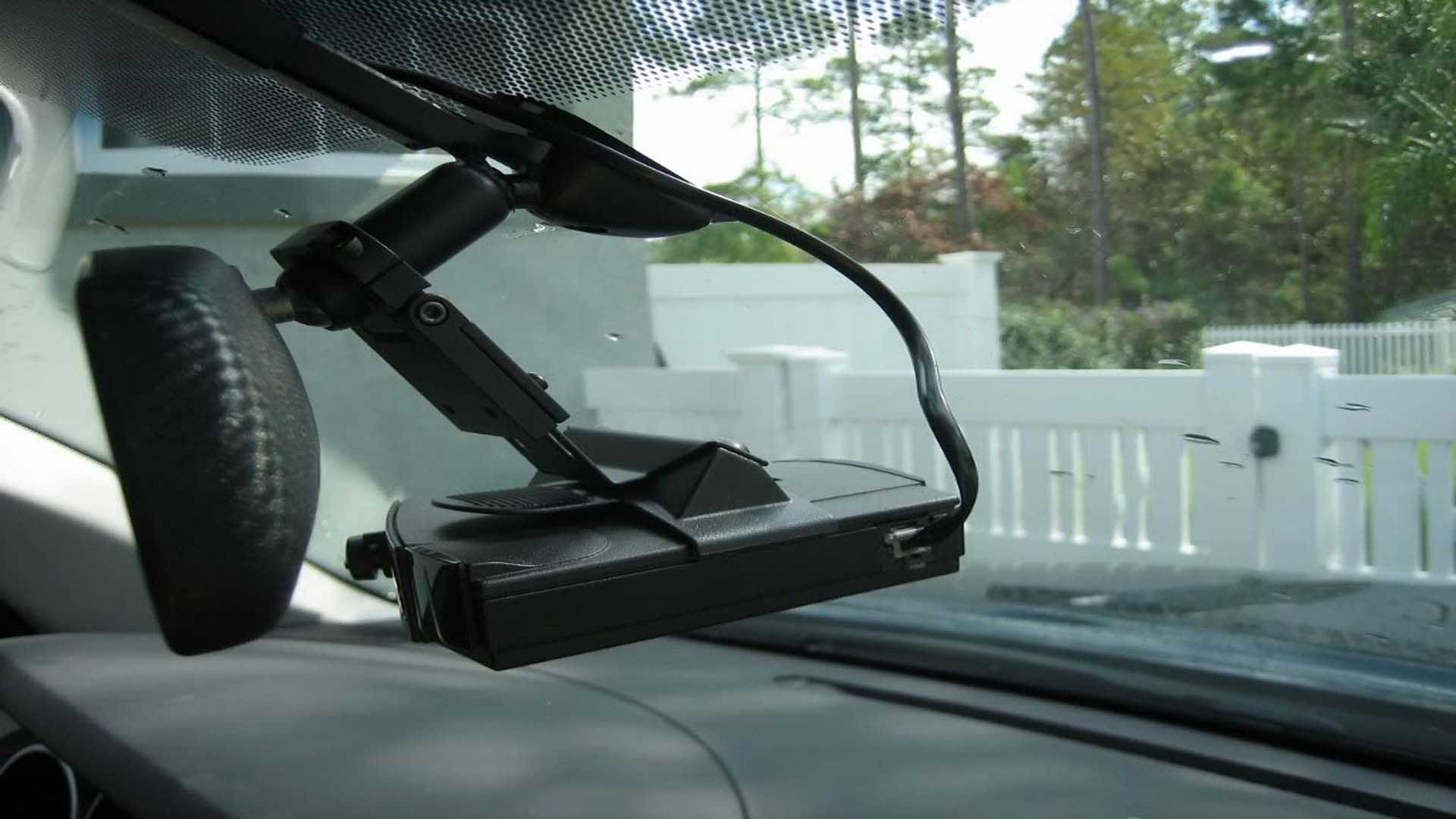 Toyota Tundra: How to Install Radar Detector | Yotatech