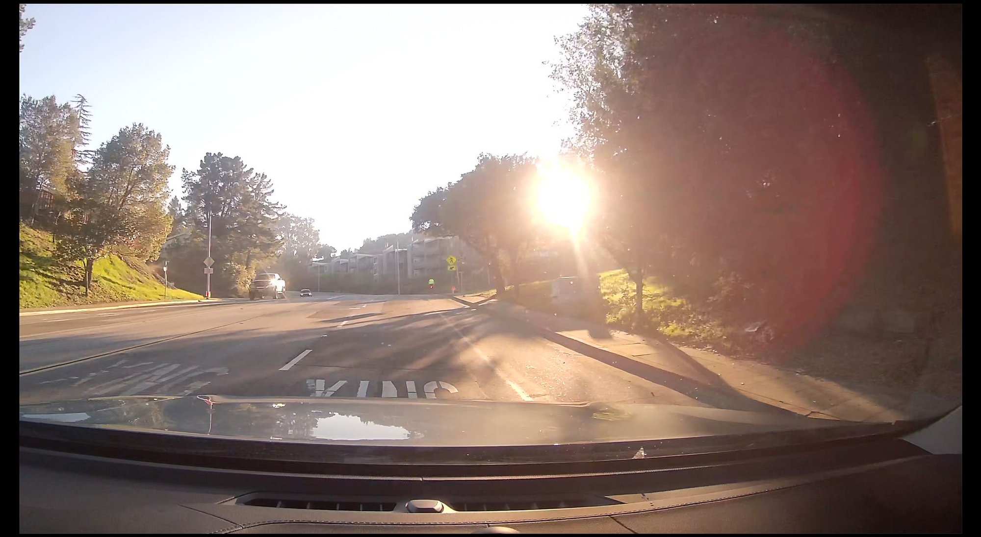 Cyclist Visibility: Light & Hi-Viz clothing - Sun glare scenario - Bike Forums