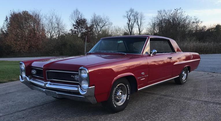 1964 Pontiac Grand Prix 1964 Pontiac Grand Prix, 421, 4 Spd, PS, PB,