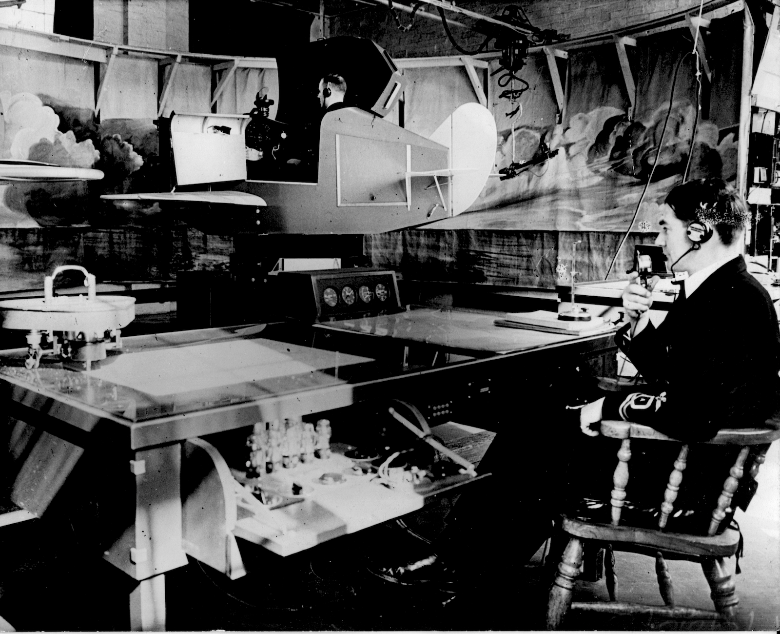 WW2 Photo of Link Trainer in use - Page 2 - PPRuNe Forums