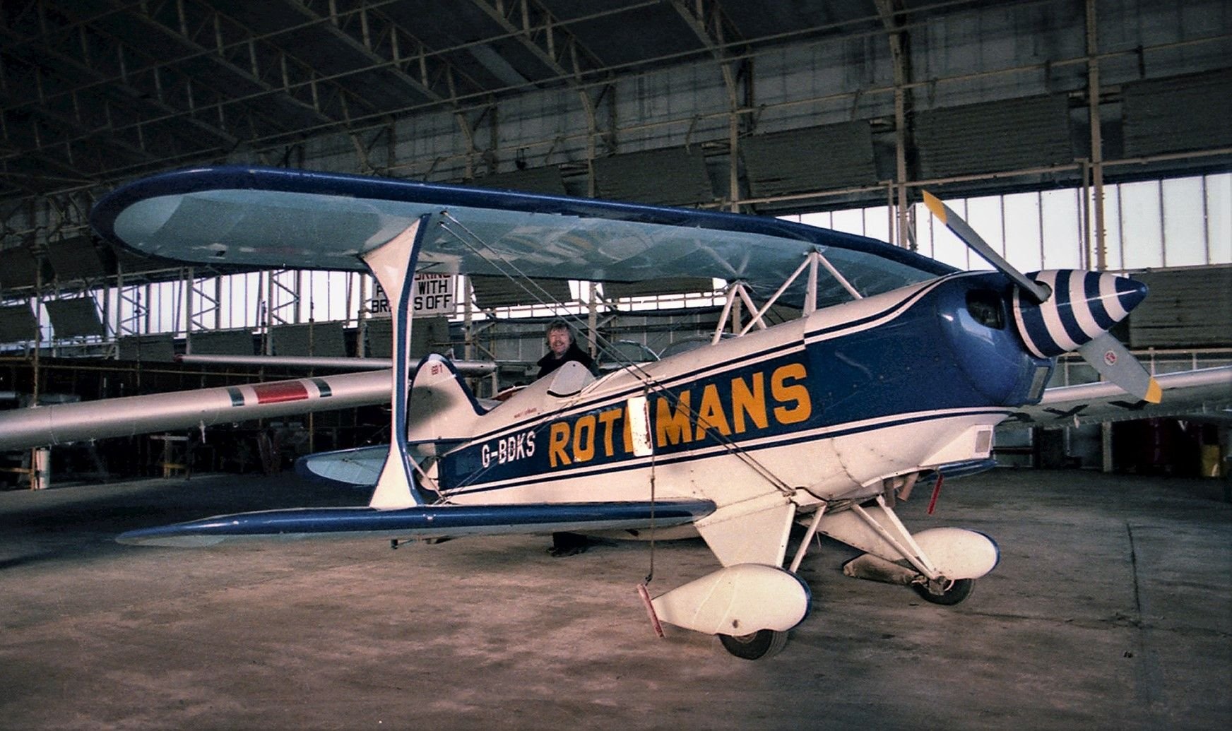 Rothmans Aerobatic Team (& Others) - Page 20 - PPRuNe Forums