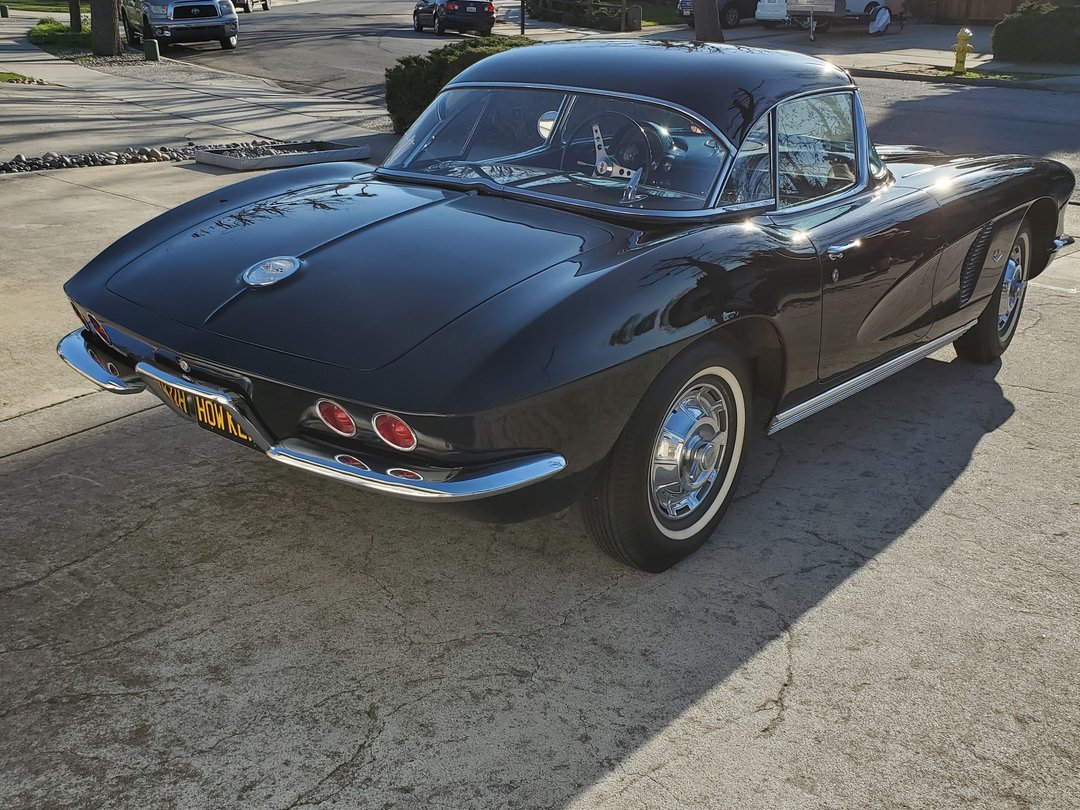 1962 Corvette, black/black, 327, 4 speed, V8 with H for Sale in San ...