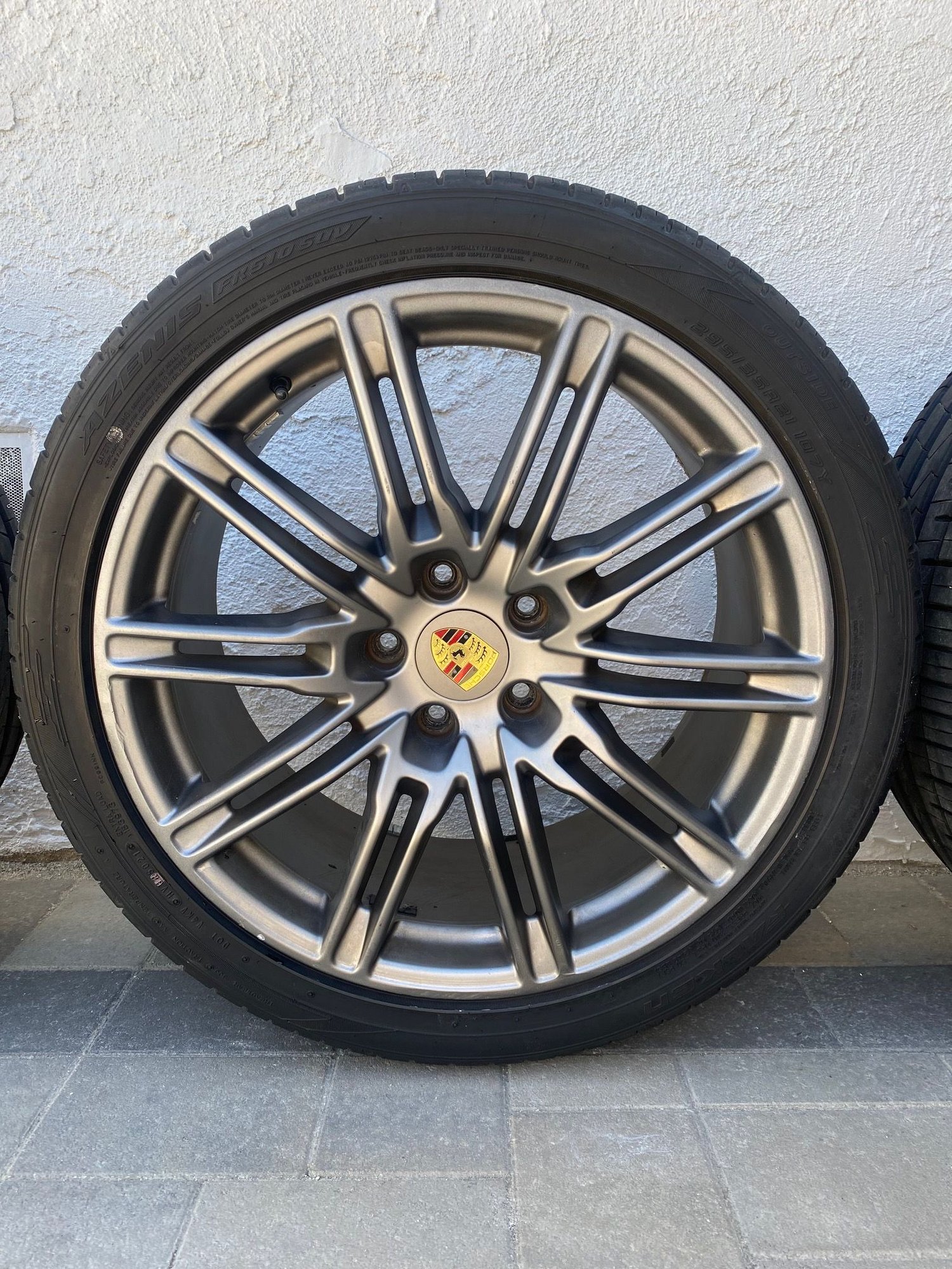 Cayenne 21inch sport edition wheels with new tires - Rennlist - Porsche ...