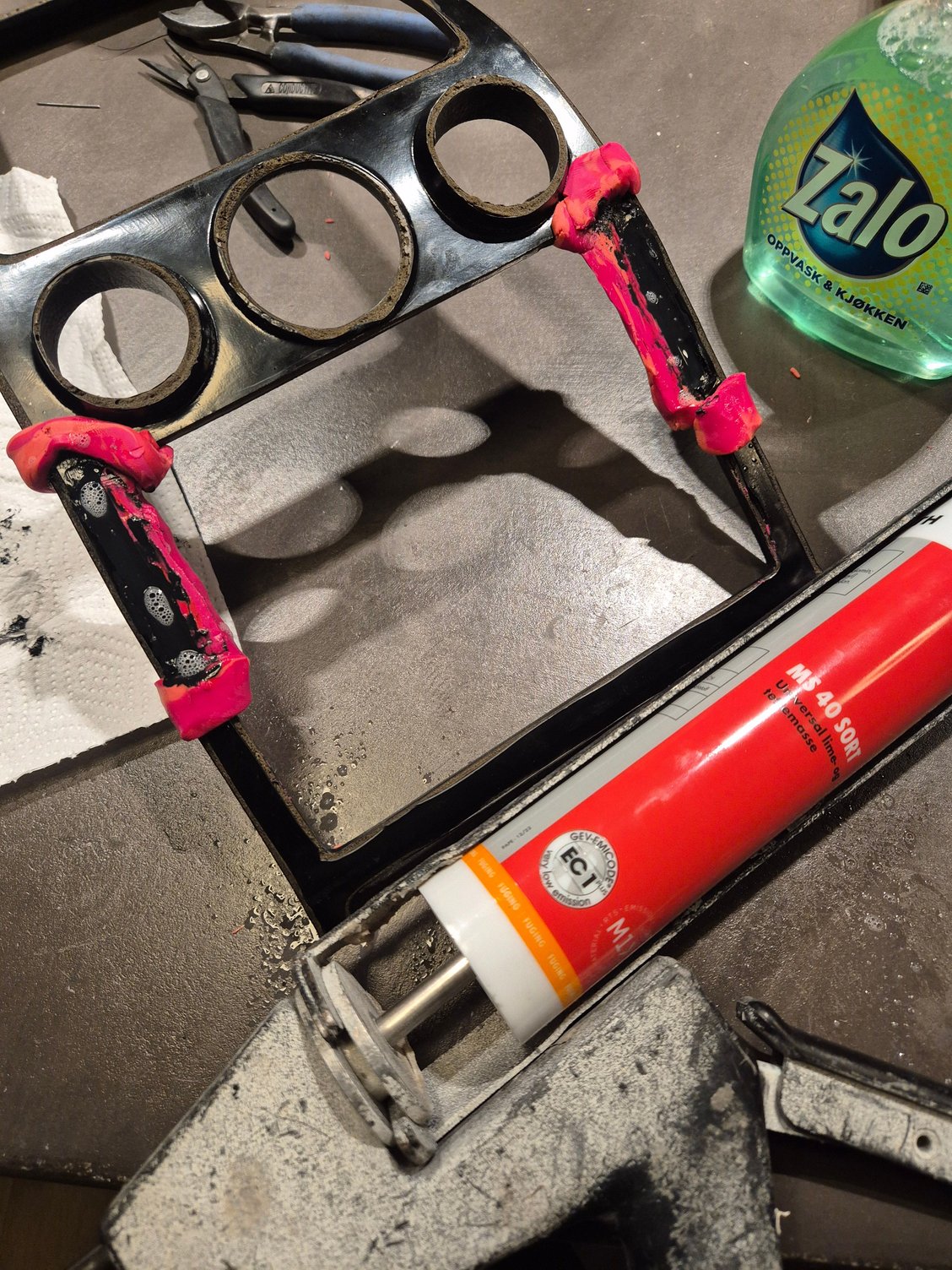 Easy fix for hacked up inner consol frame - Rennlist - Porsche ...