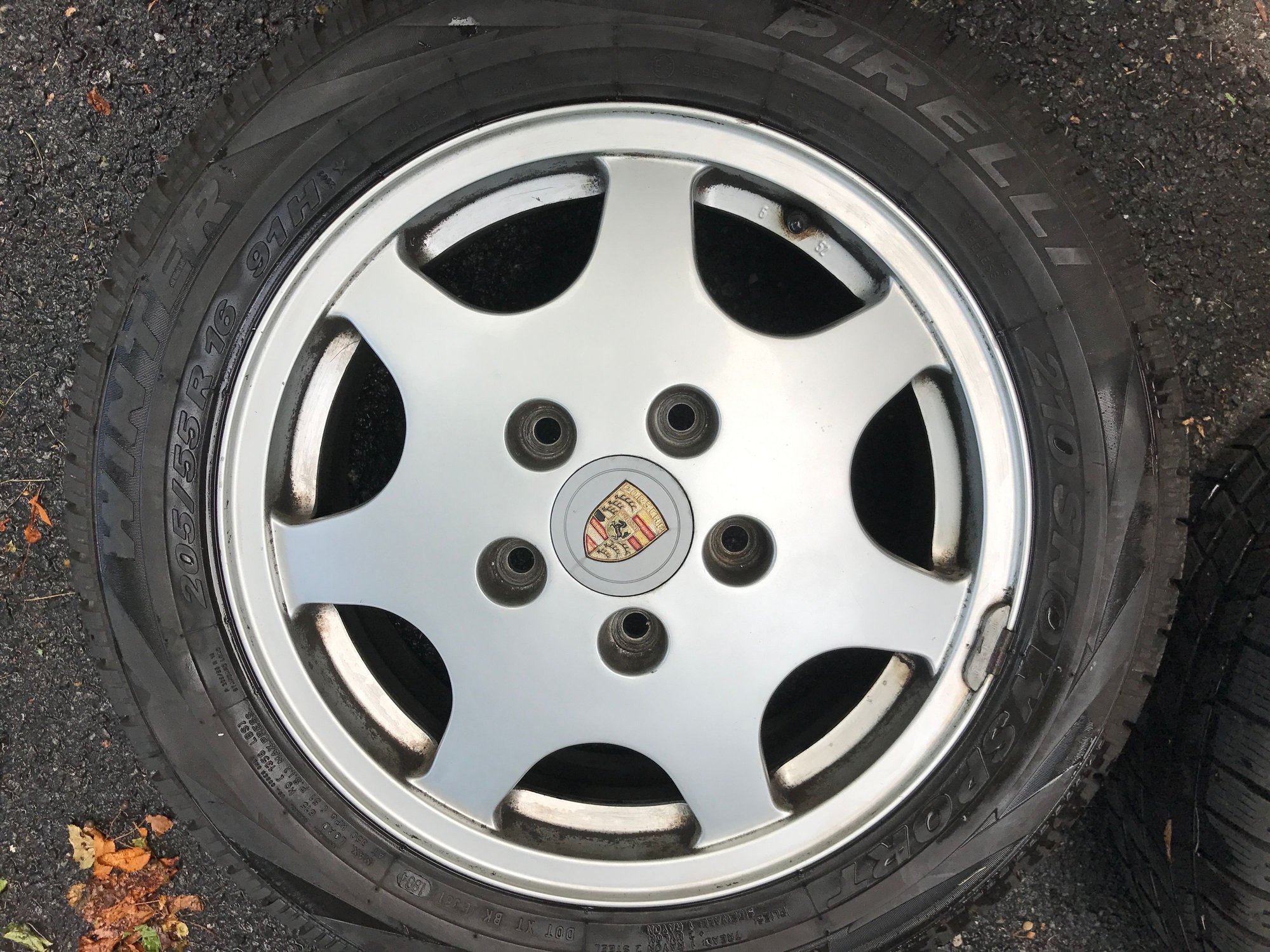 Set of d-90 wheels from a 1990 C2 - Rennlist - Porsche Discussion Forums