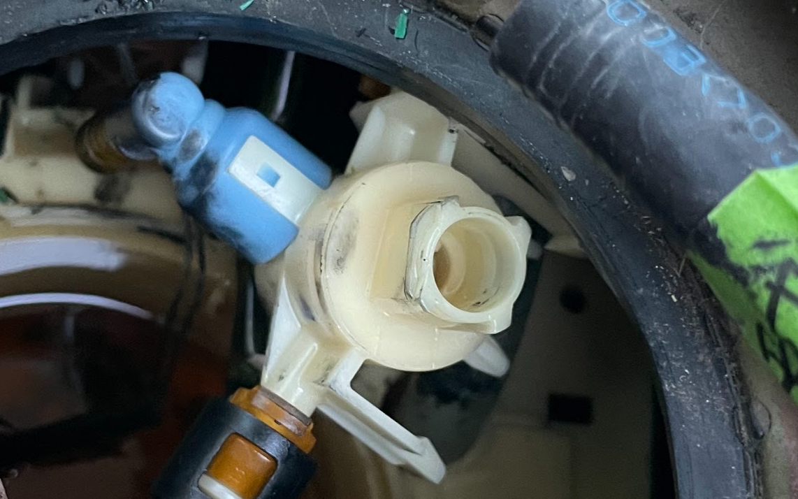 Help ! 2004 A6 Quattro 3.0 internal tank fuel lines - AudiWorld Forums