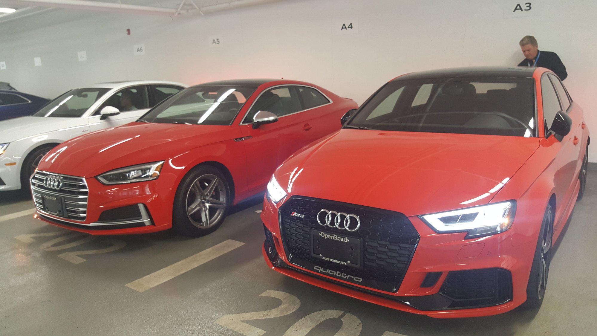 Anyone have high resolution pictures of Catalunya Red with the Black ...