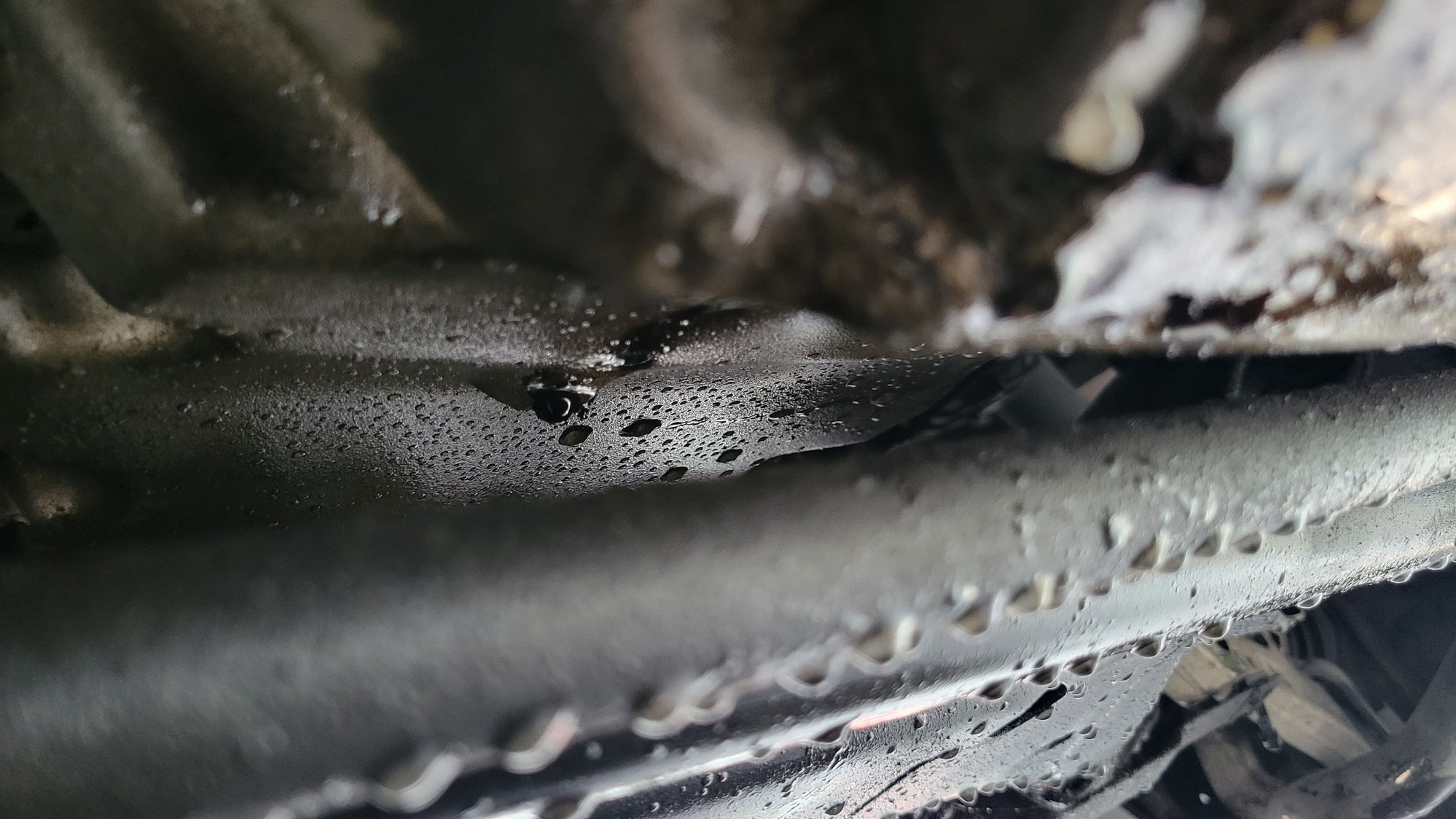 Oil pan pierced from inside. - AudiWorld Forums