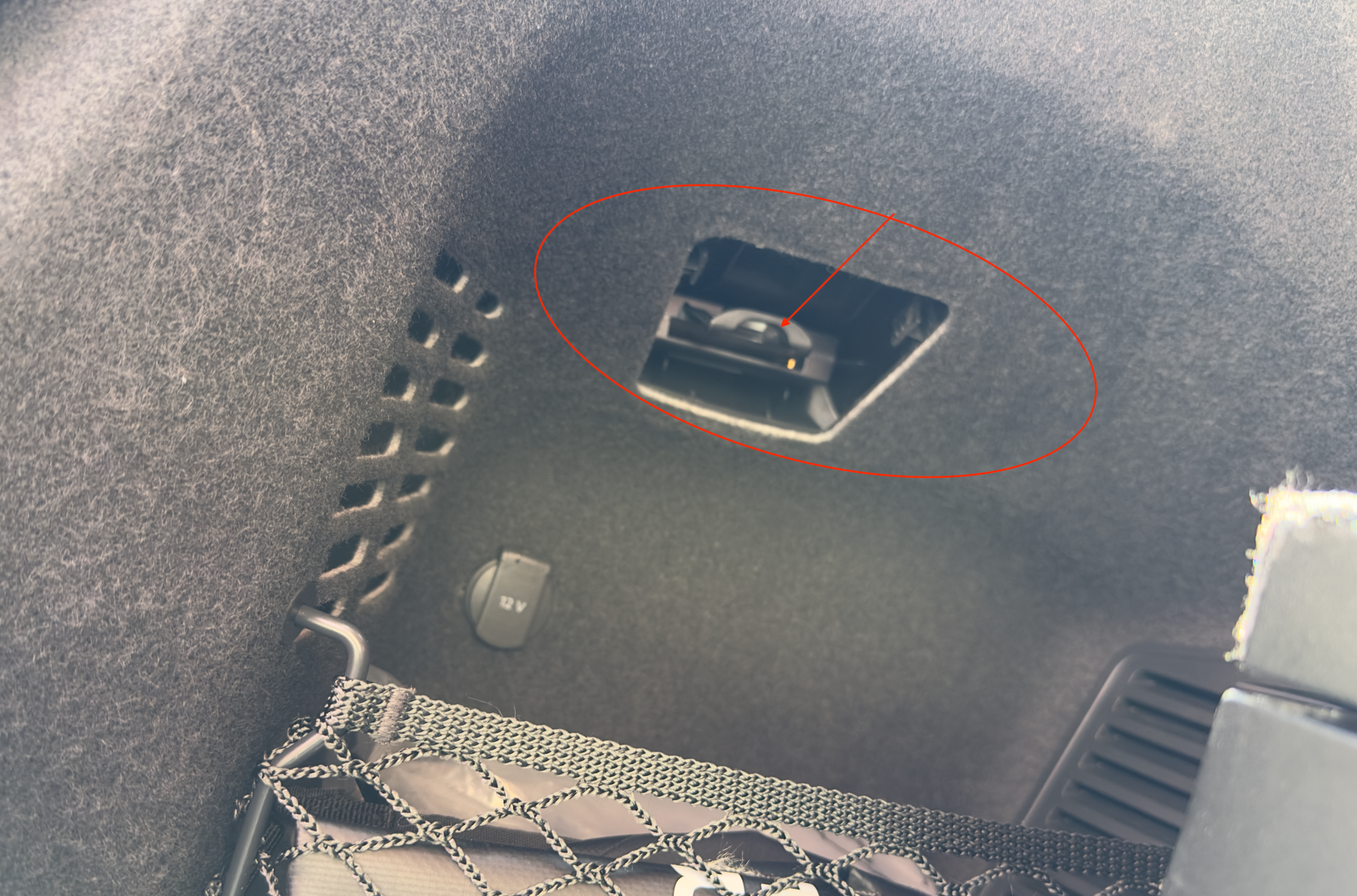 12V trunk socket and open port use - AudiWorld Forums