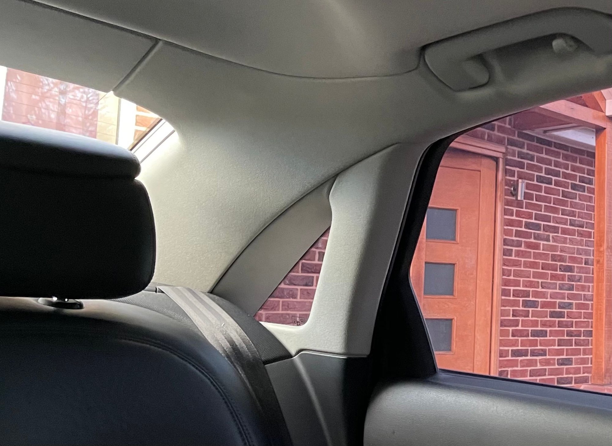 Rear window replaced but different privacy / limo tint? - AudiWorld Forums