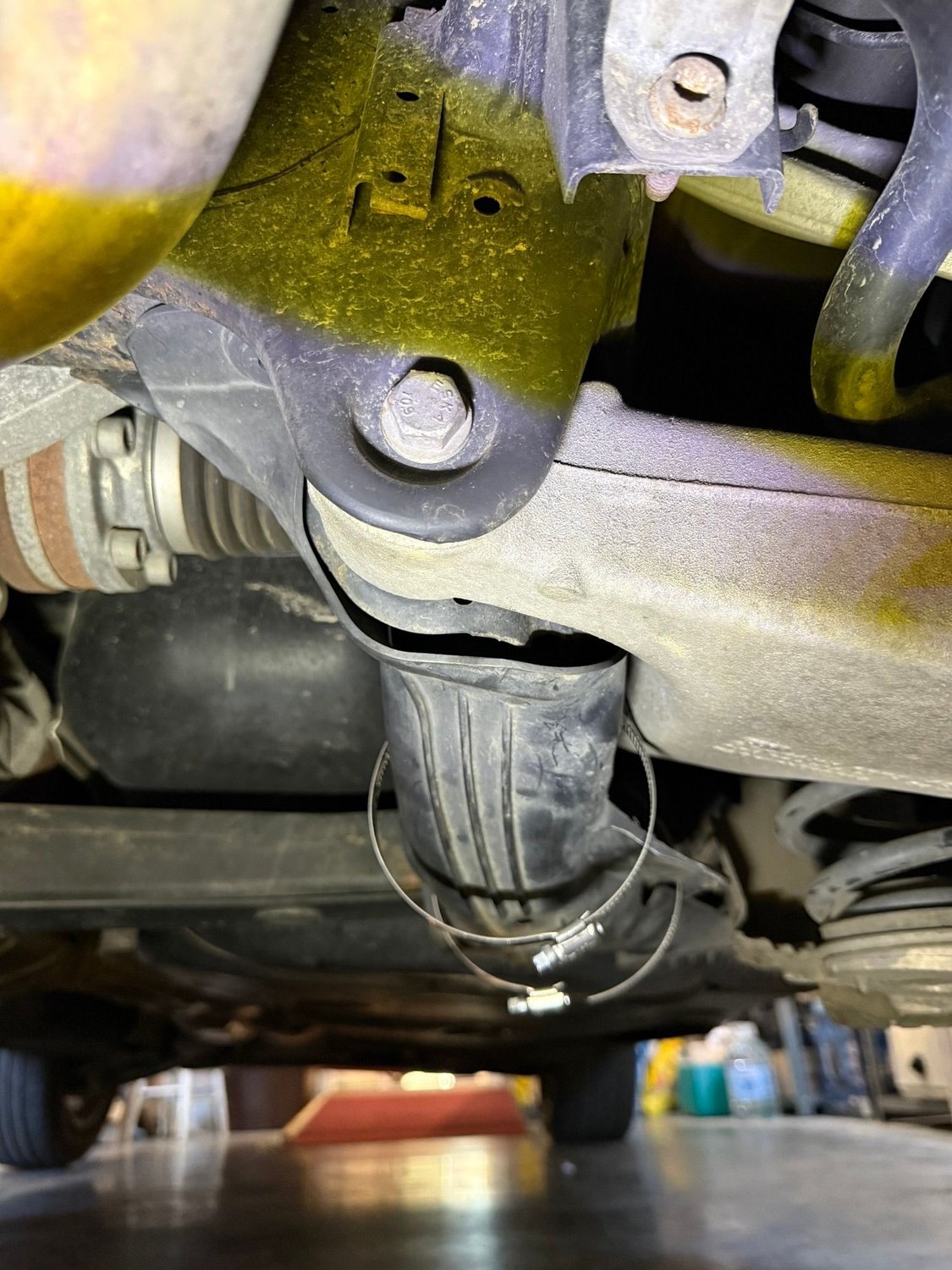 Rusted rear suspension parts - cross member? - Page 2 - AudiWorld Forums