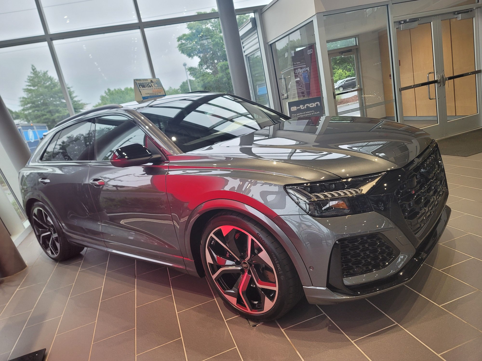 RSQ8 - AudiWorld Forums