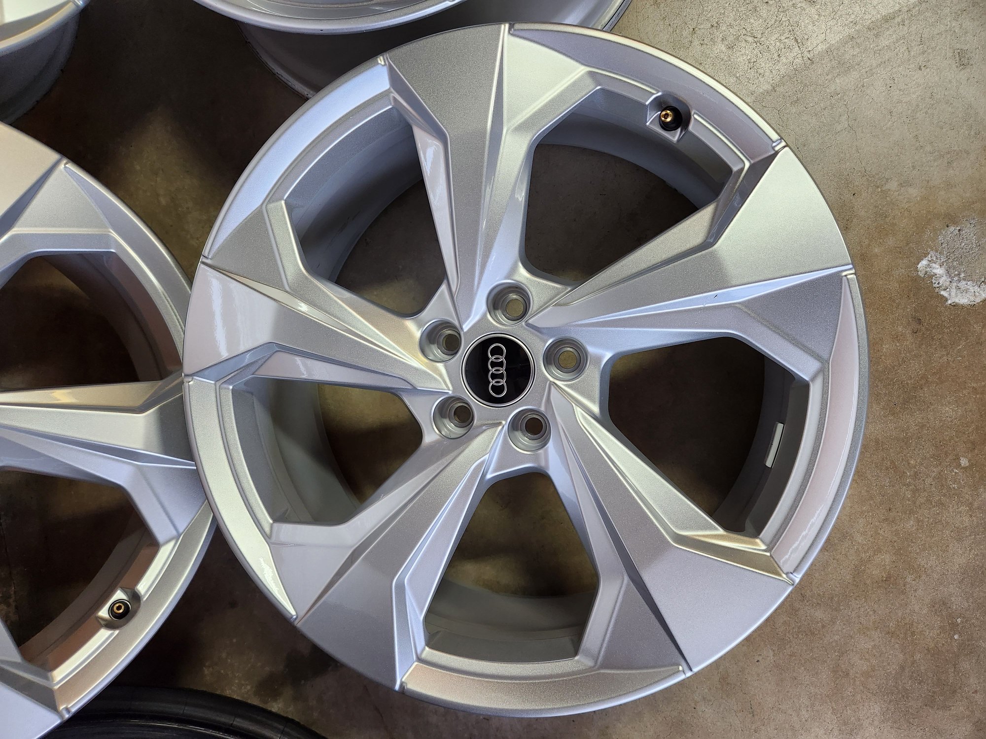 Audi Genuine OEM 20" wheels from Q5 - AudiWorld Forums