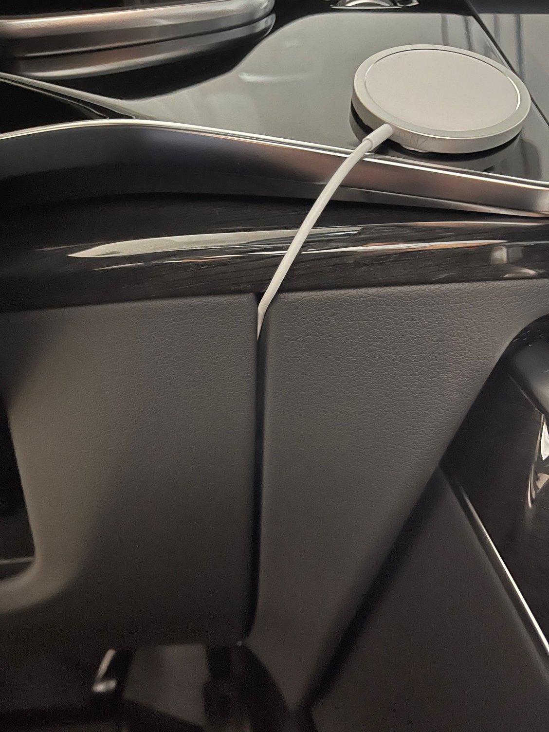 MagSafe Dash Install - AudiWorld Forums