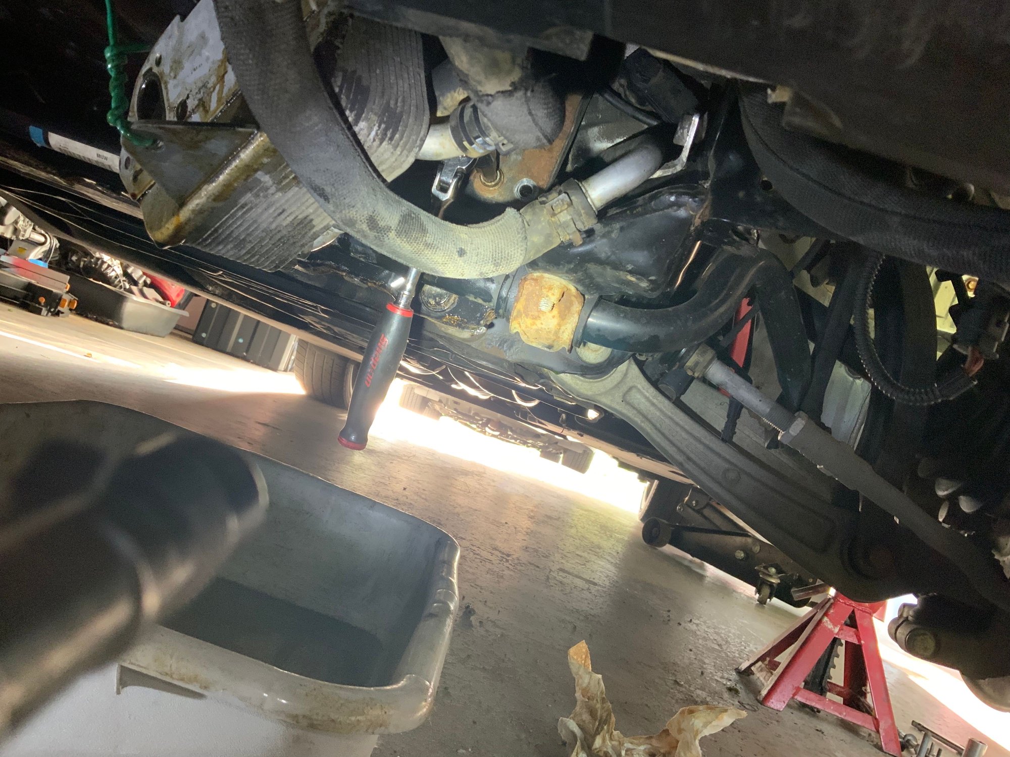 Drivers Side Motor Mount DIY - AudiWorld Forums