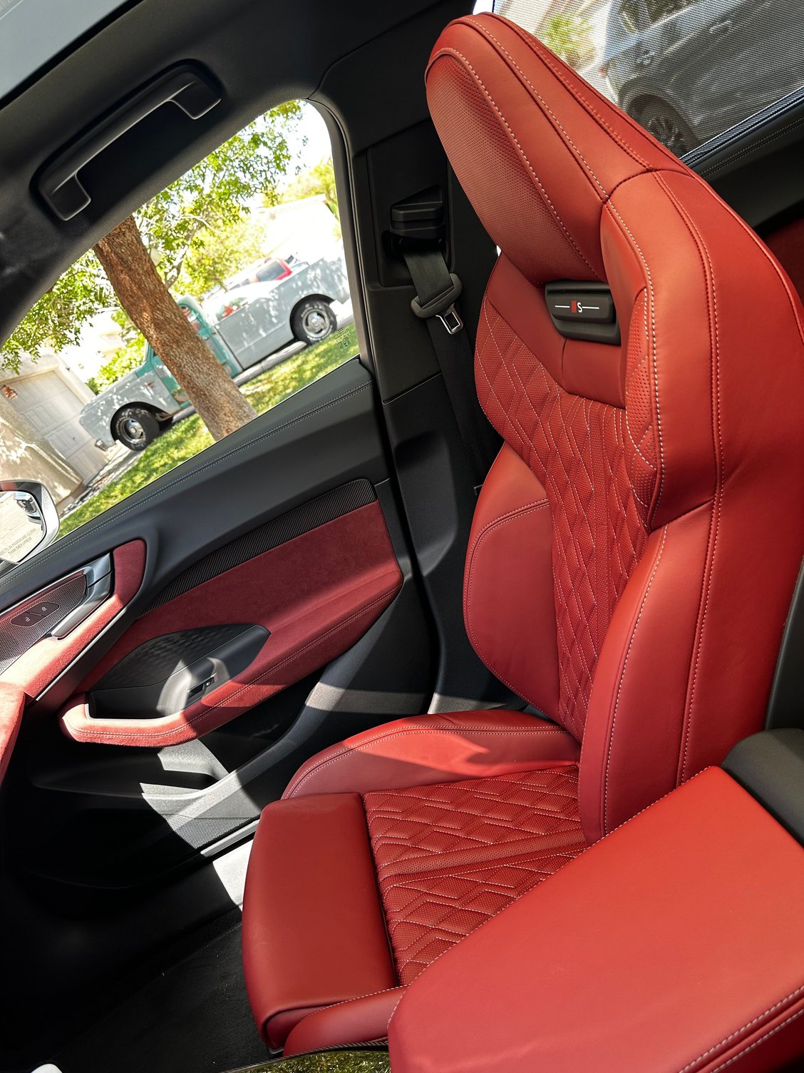 Pics of my fully loaded B10 S5 - AudiWorld Forums