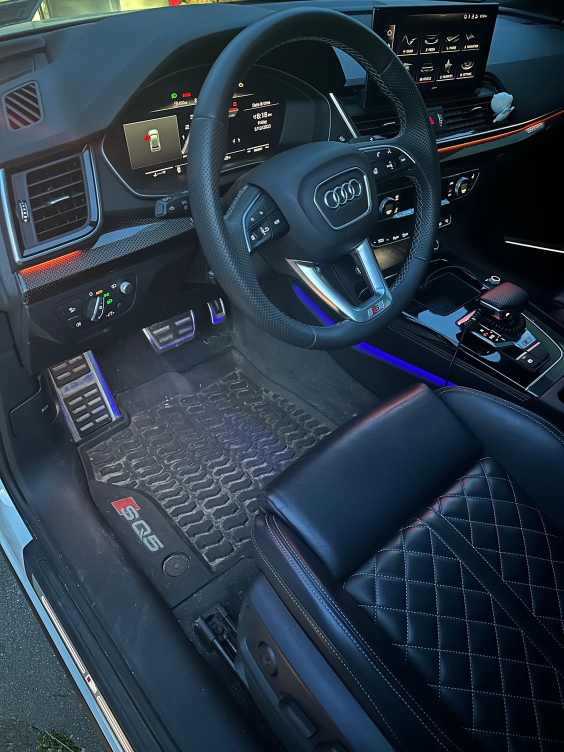 Does anyone have built in or second hand installed interior LED lights ...