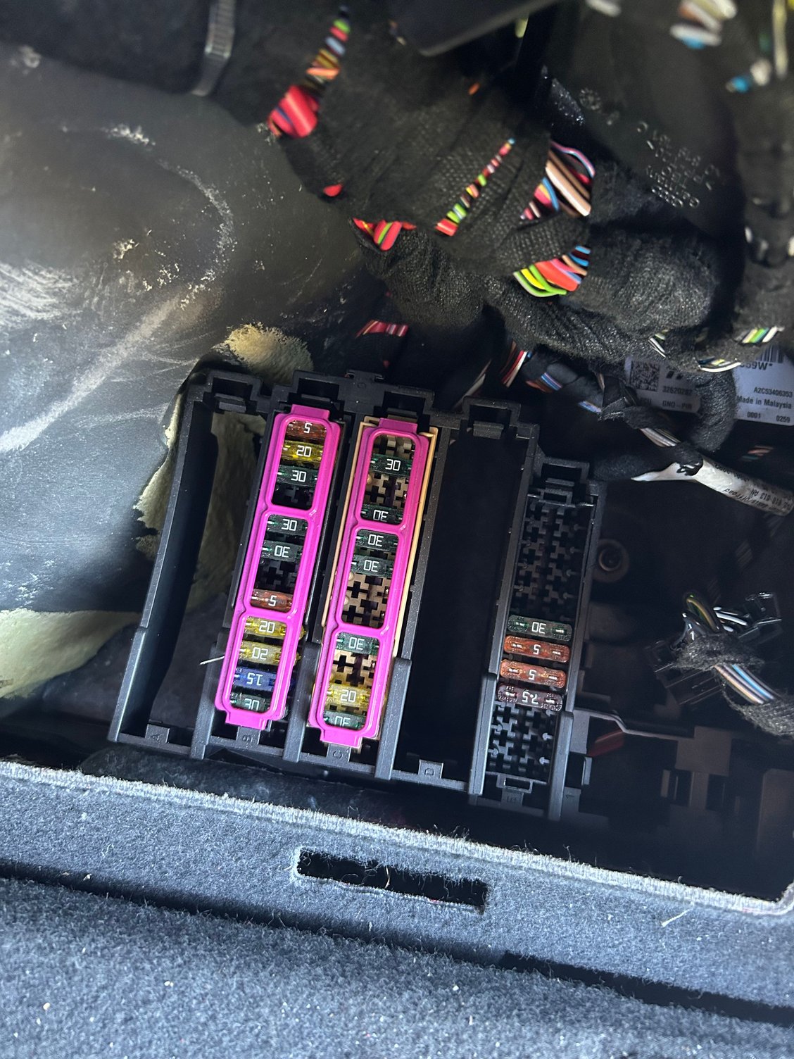 Q5 8R 00384 011 open circuit - AudiWorld Forums