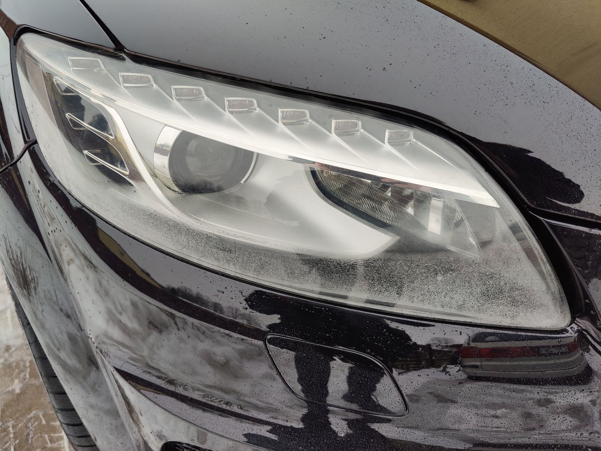Moisture in headlights - AudiWorld Forums