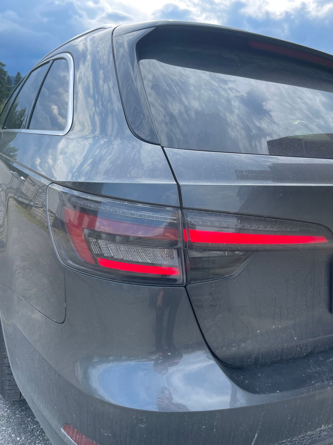 Dead tail light? - AudiWorld Forums