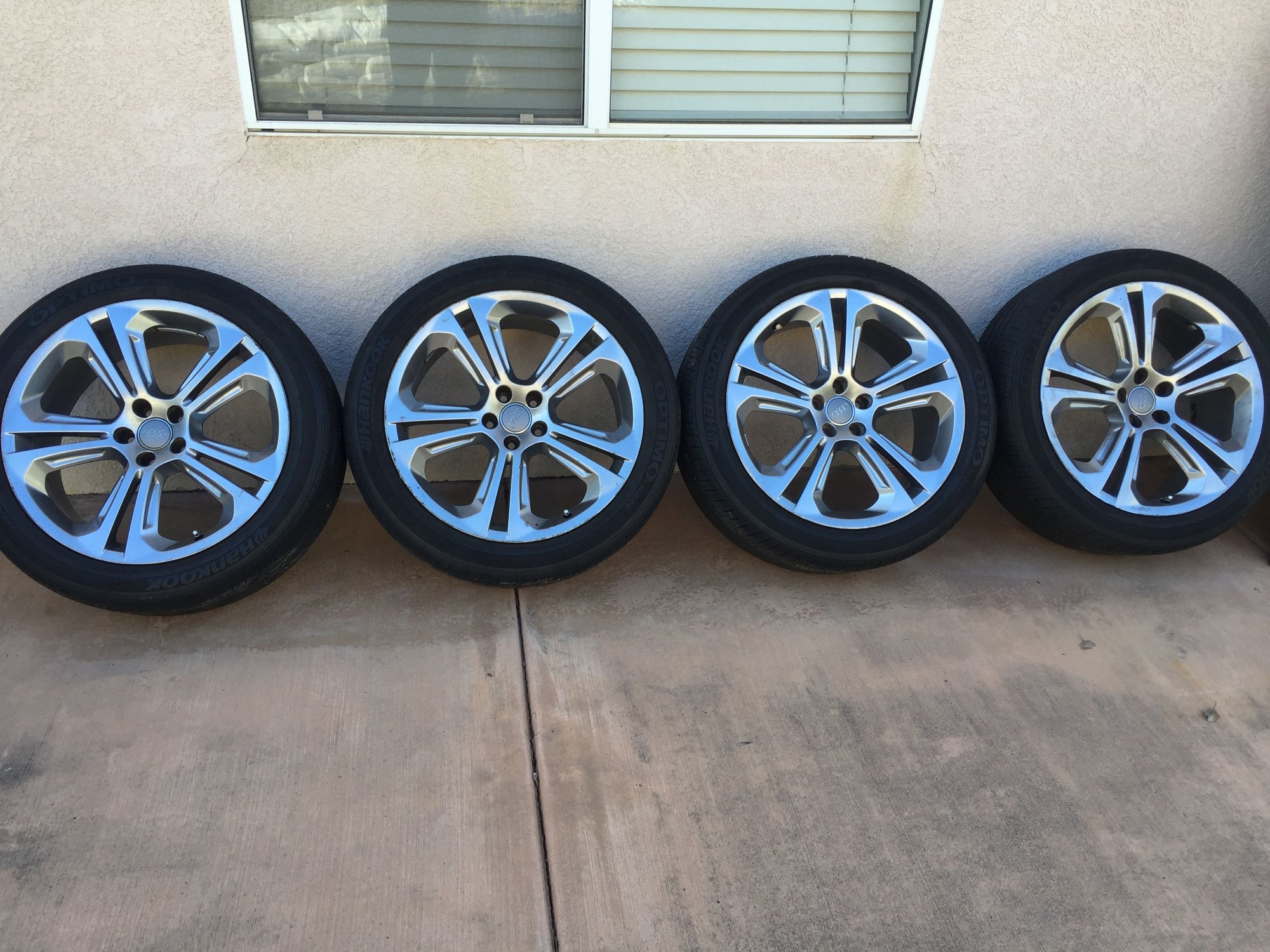 Audi Q5 20" OEM Split 5 spoke Wheels with tires - AudiWorld Forums