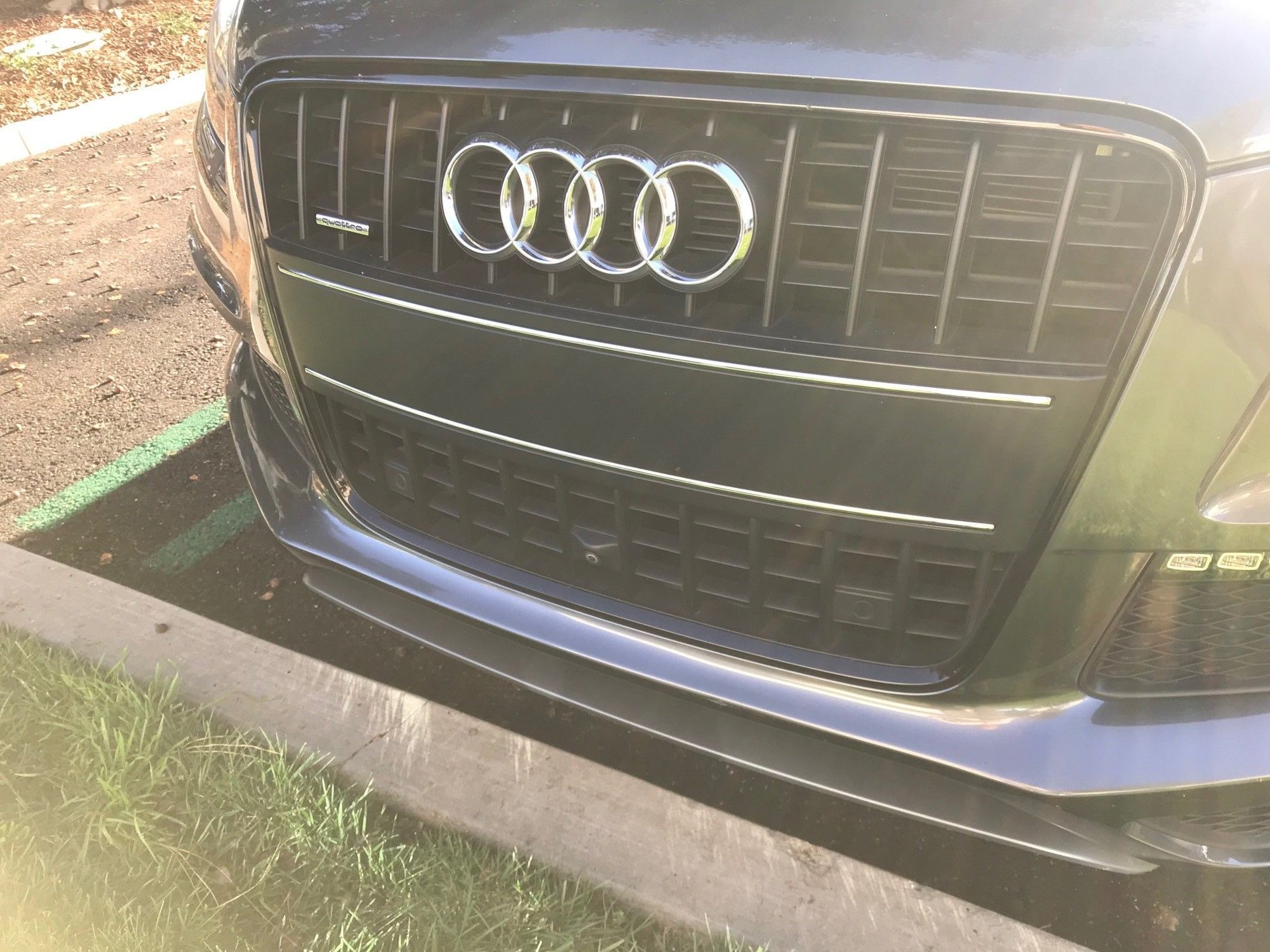 Looking to trade: 2014 Q7 Front plate Holder - AudiWorld Forums