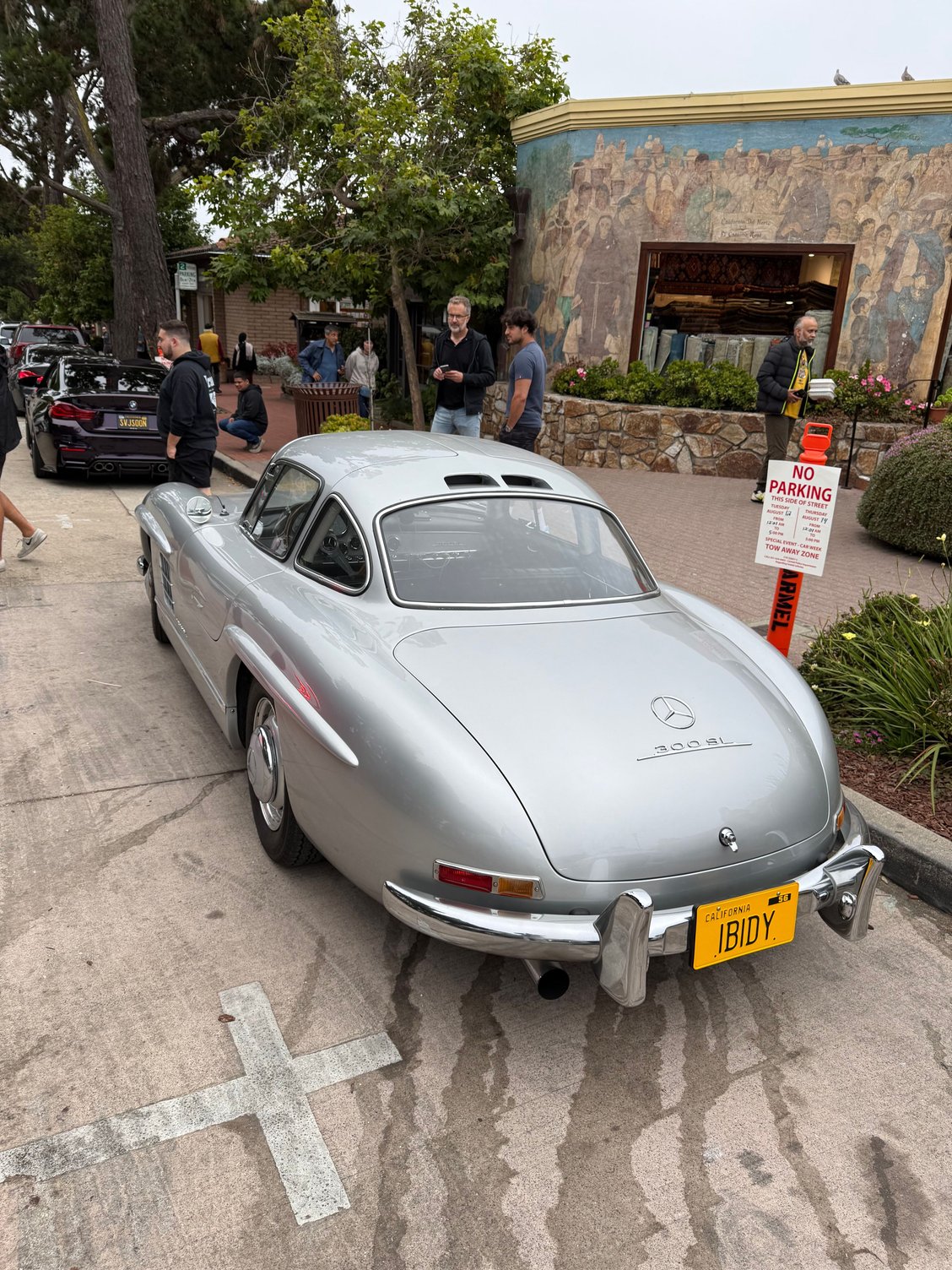 Tyler of Hoovies Garage takes delivery of his Mercedes SL Gullwing ...