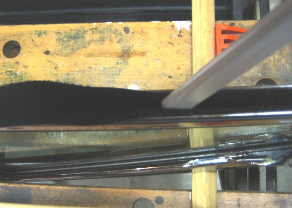 Vert Door Window Fuzzie Install - CorvetteForum - Chevrolet Corvette ...