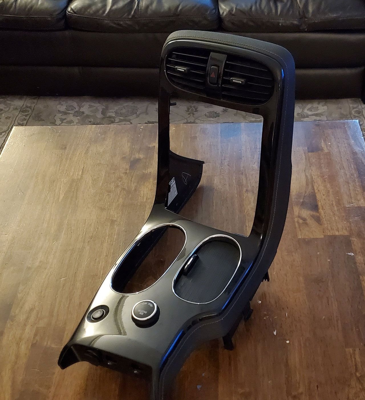 FS (For Sale) C6 Corvette Center Console Bezel - CorvetteForum ...