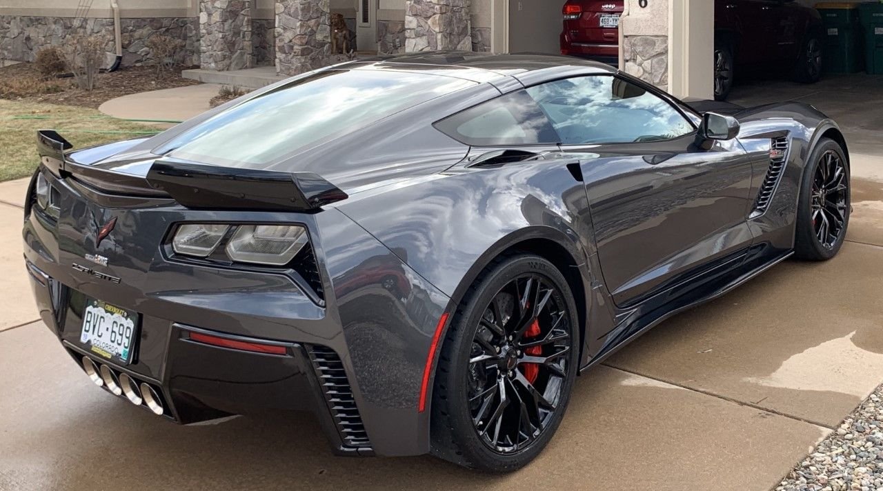 SOLD. 2017 Z06 3LZ, Gray/Blk, Z07, A8, CF, only 500 miles ...