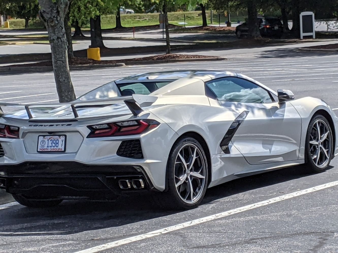 2021 C8 Convertible, Silver Flare, 2LT plus Mag Ride / Trident wheels ...