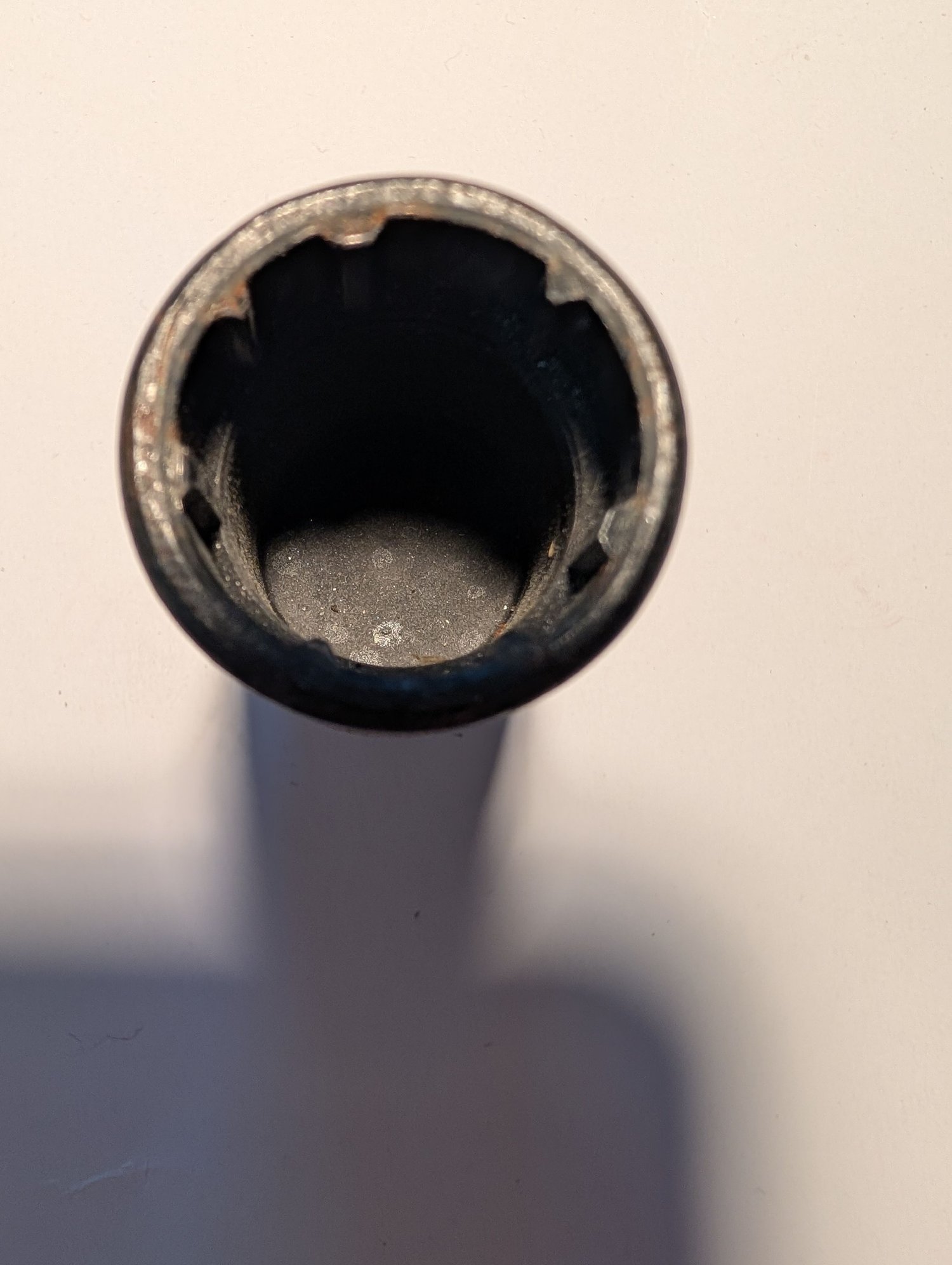 Lug nut lock key 1999 c5 coupe base - CorvetteForum - Chevrolet ...