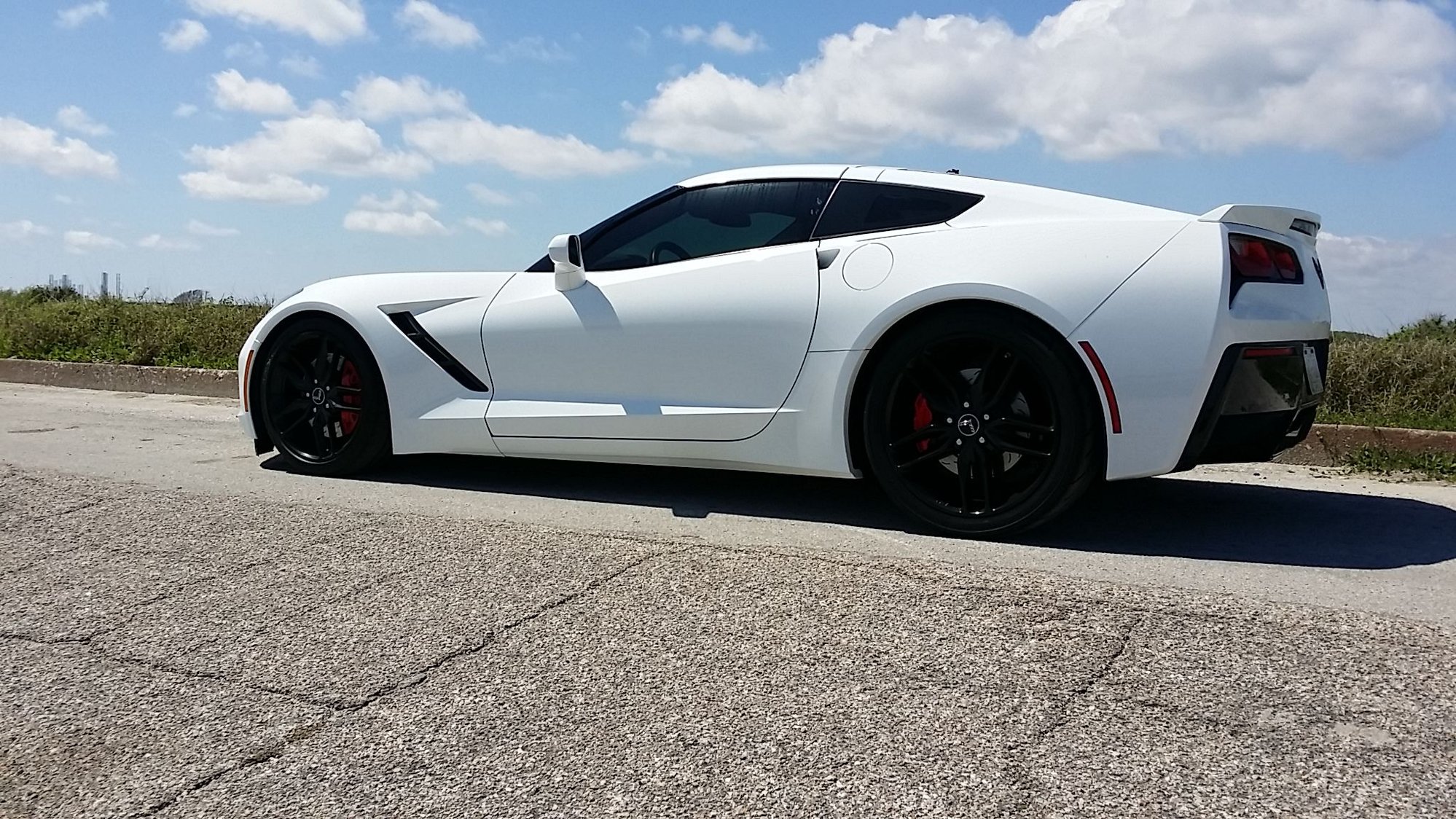 Will a 305/35/20 drag radial fit on stock Z51 rim - CorvetteForum ...