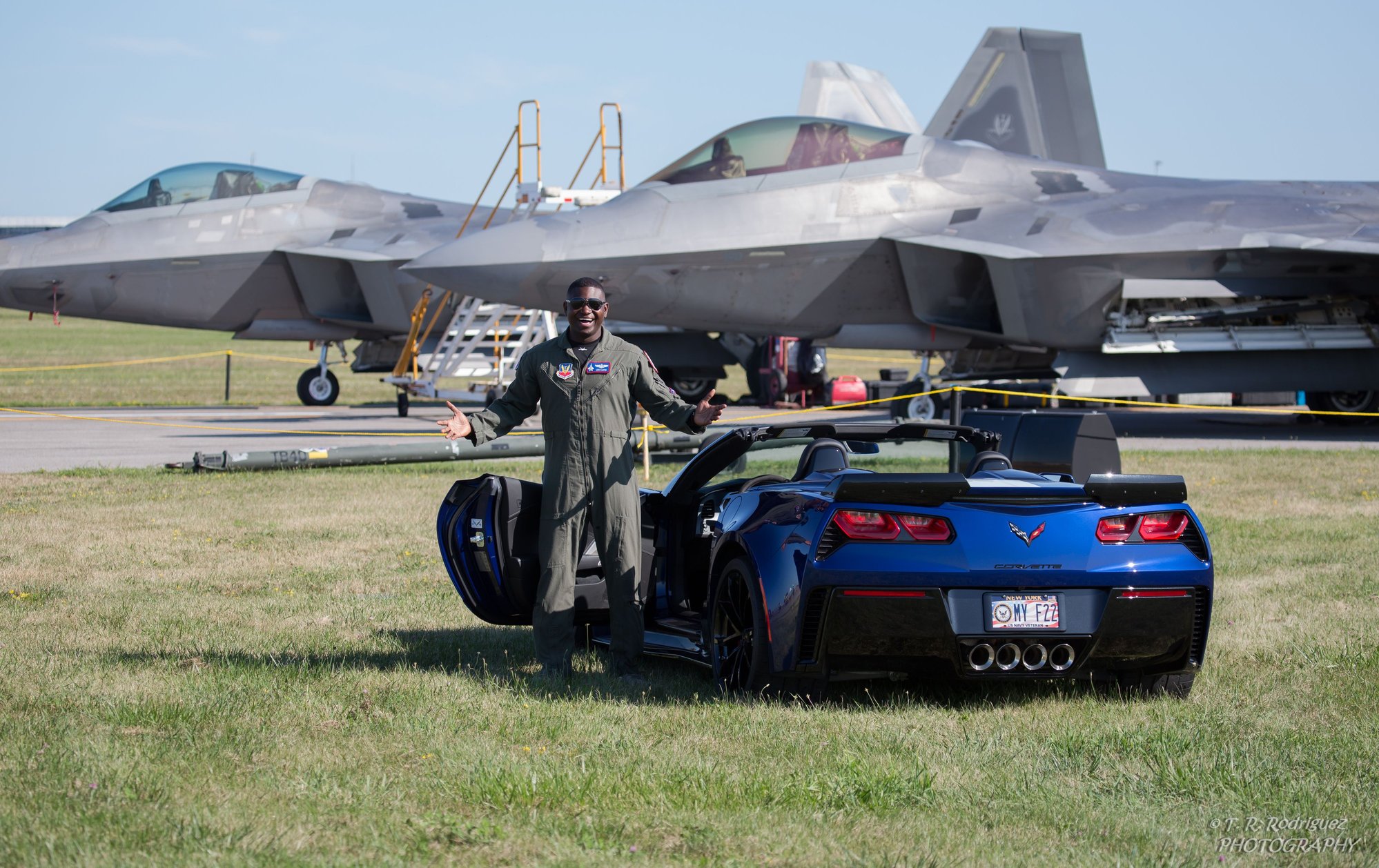 Grand Sport with F-22 Raptor - CorvetteForum - Chevrolet Corvette Forum ...