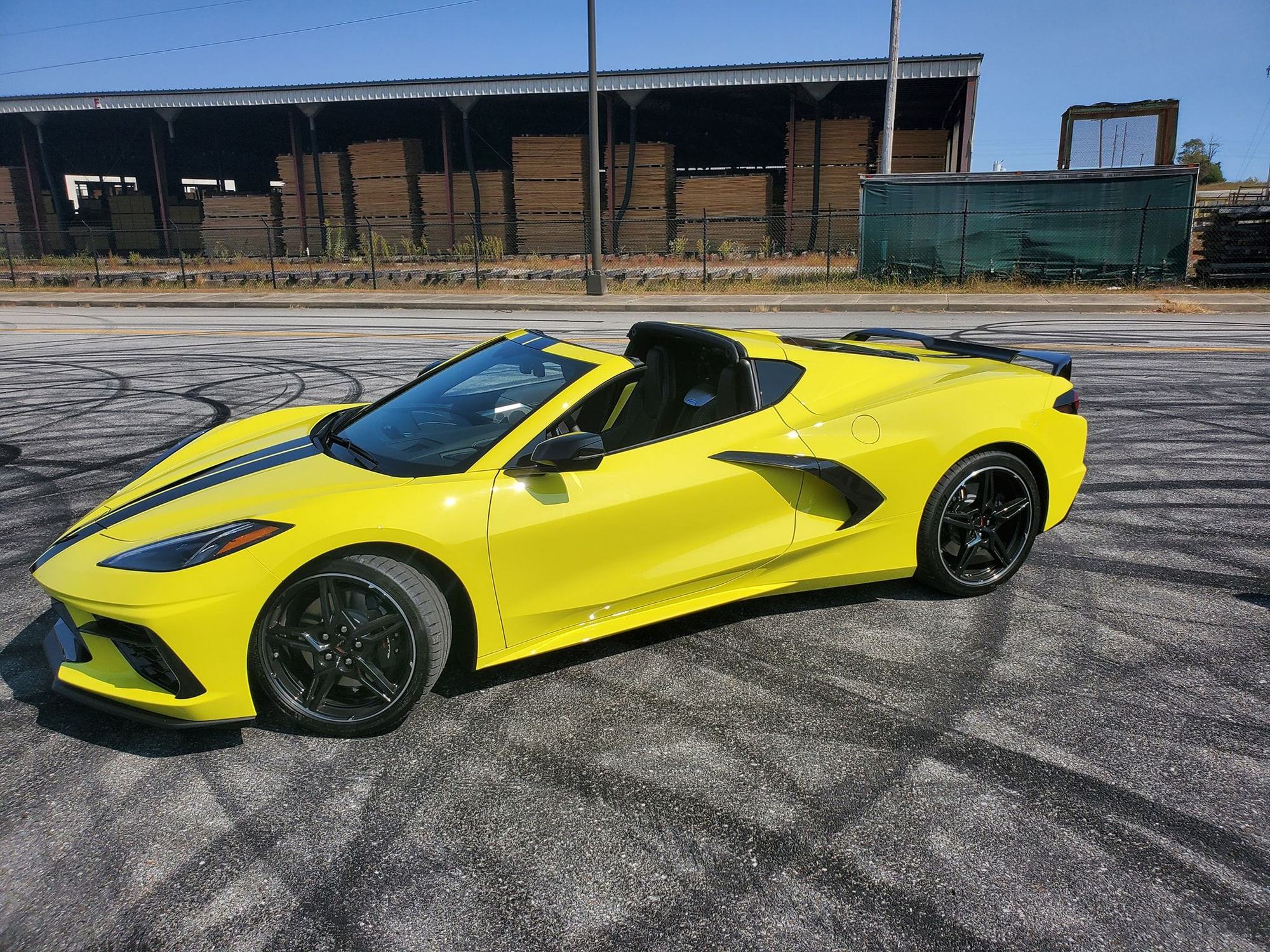 Official Accelerate Yellow Metallic Color Thread - Page 7 ...