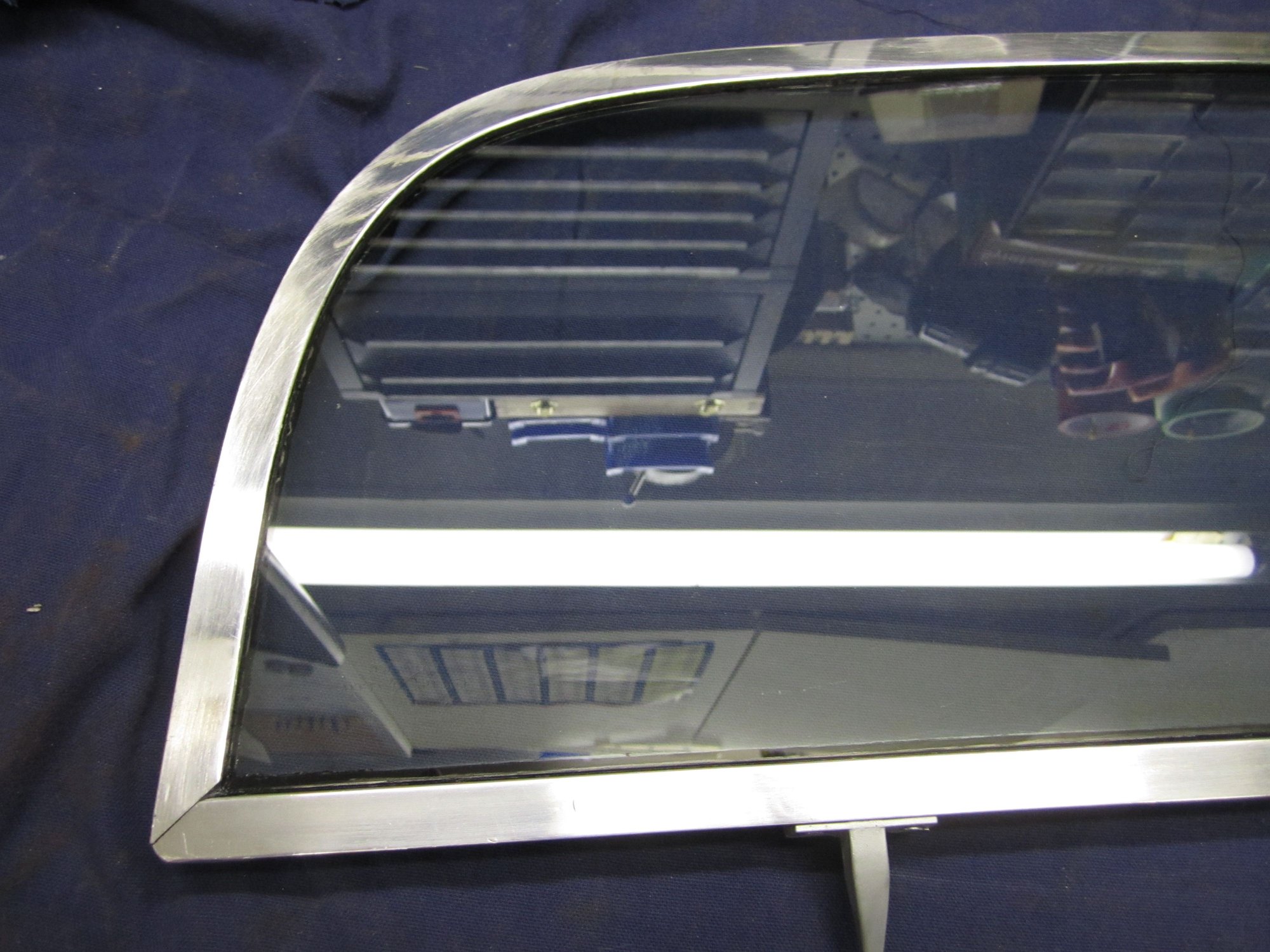 removable rear window - glass replacement using Urethane ...