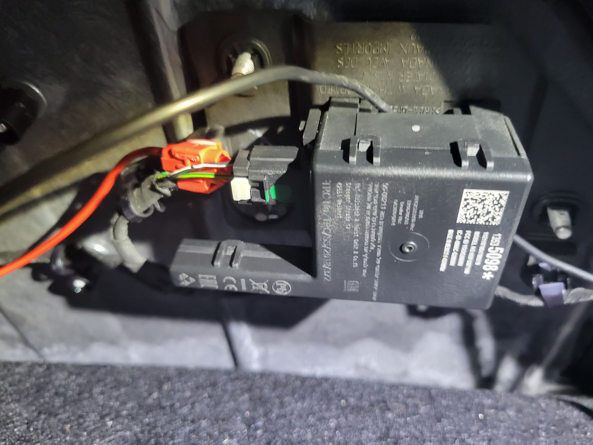 C8 engine bay light DIY - CorvetteForum - Chevrolet Corvette Forum ...