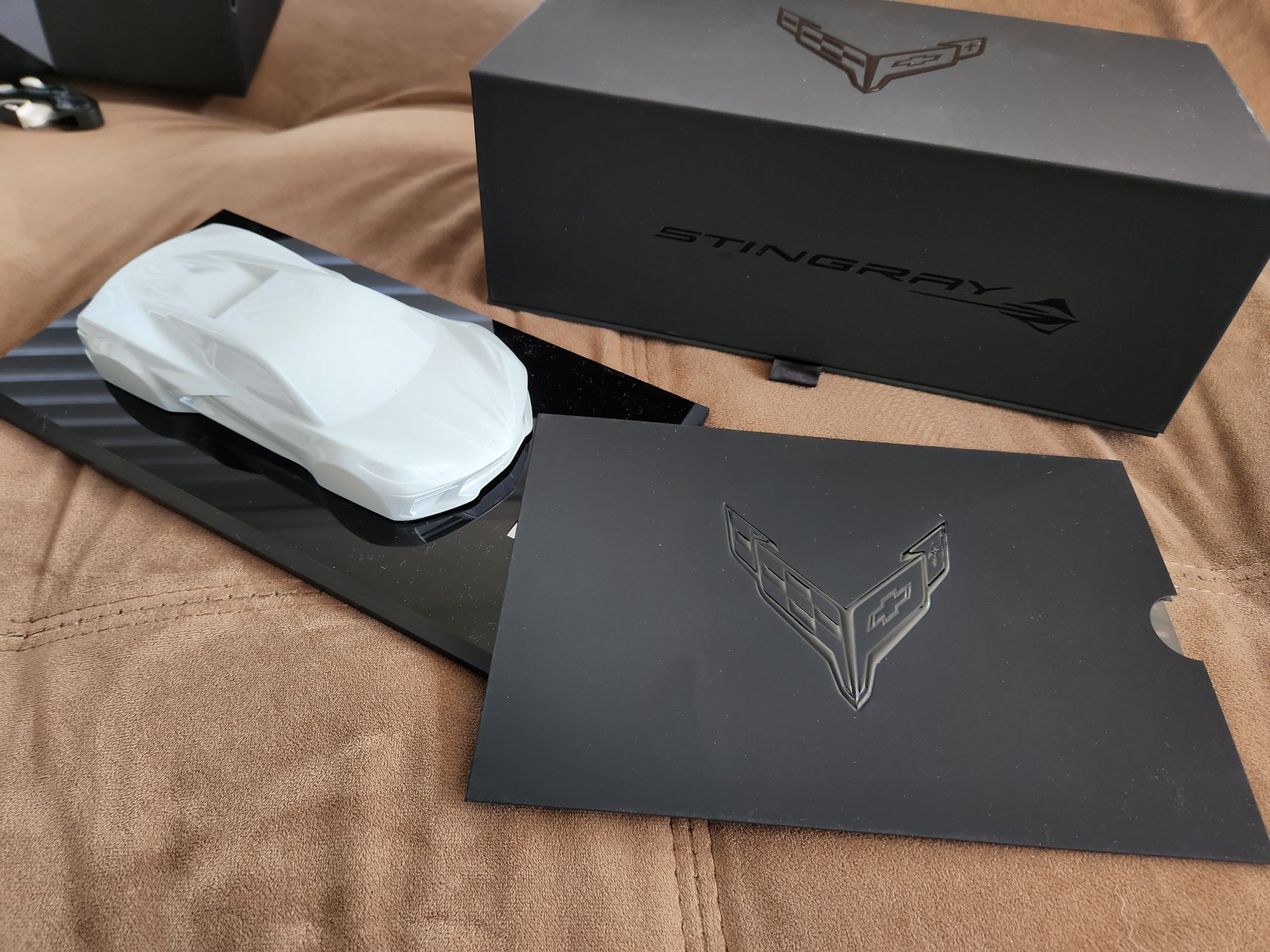 FS (For Sale) C8 ceramic metallic gray convertible speed form model ...