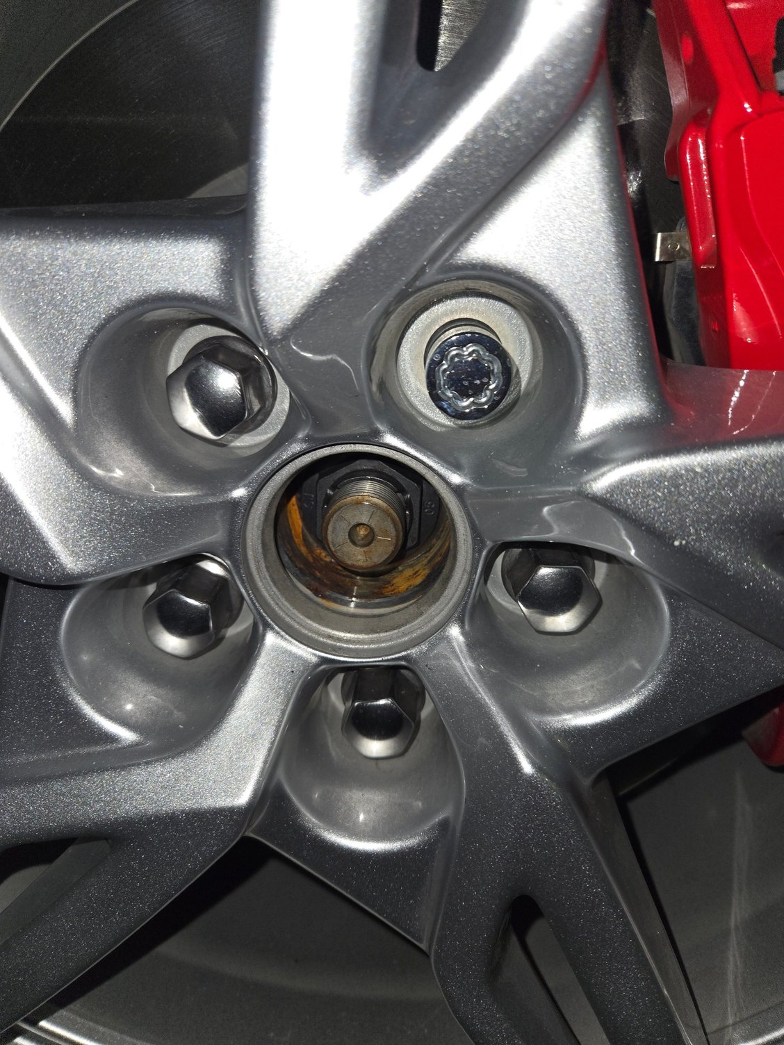 DynamicCaps.com – The Ultimate Floating Center Caps for Your Corvette ...