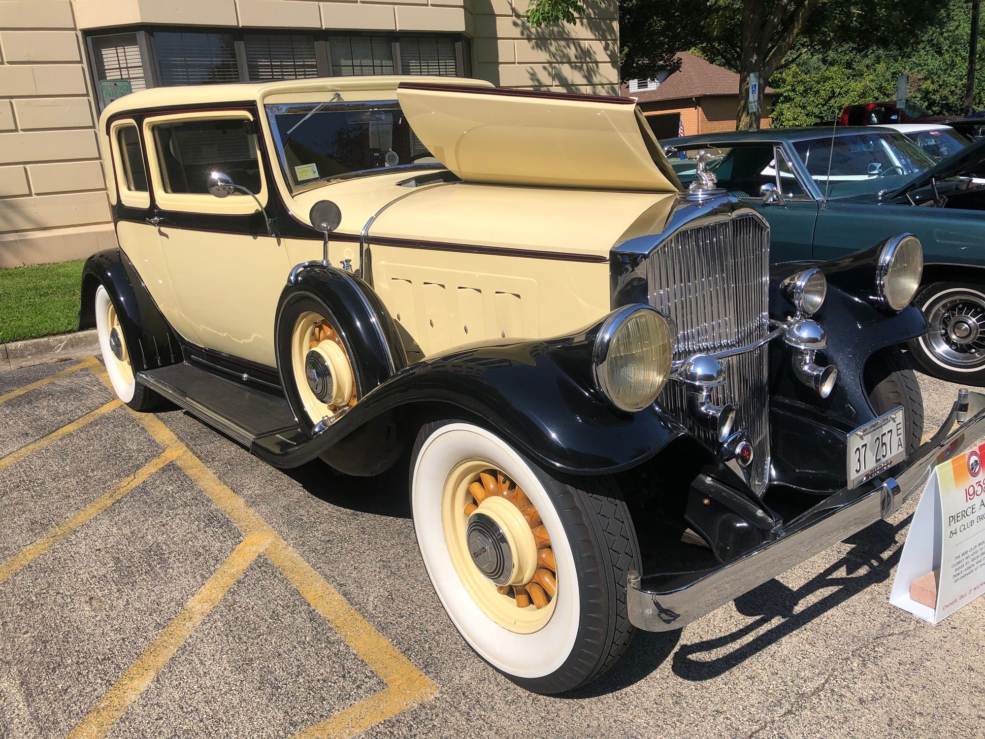 Brookdale Lisle Car Show - CorvetteForum - Chevrolet Corvette Forum ...