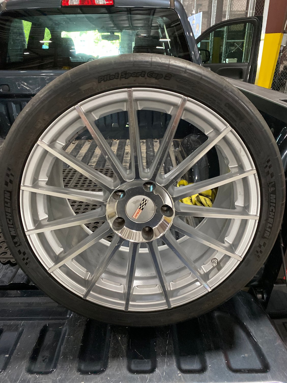 FS (For Sale) Wide body Cray mako rims and cup tireS - CorvetteForum ...